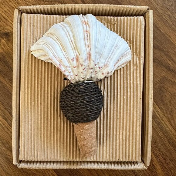 Mud Pie | Dining | Nwt Mud Pie Large Seashell Wine Bottle Topper | Poshmark